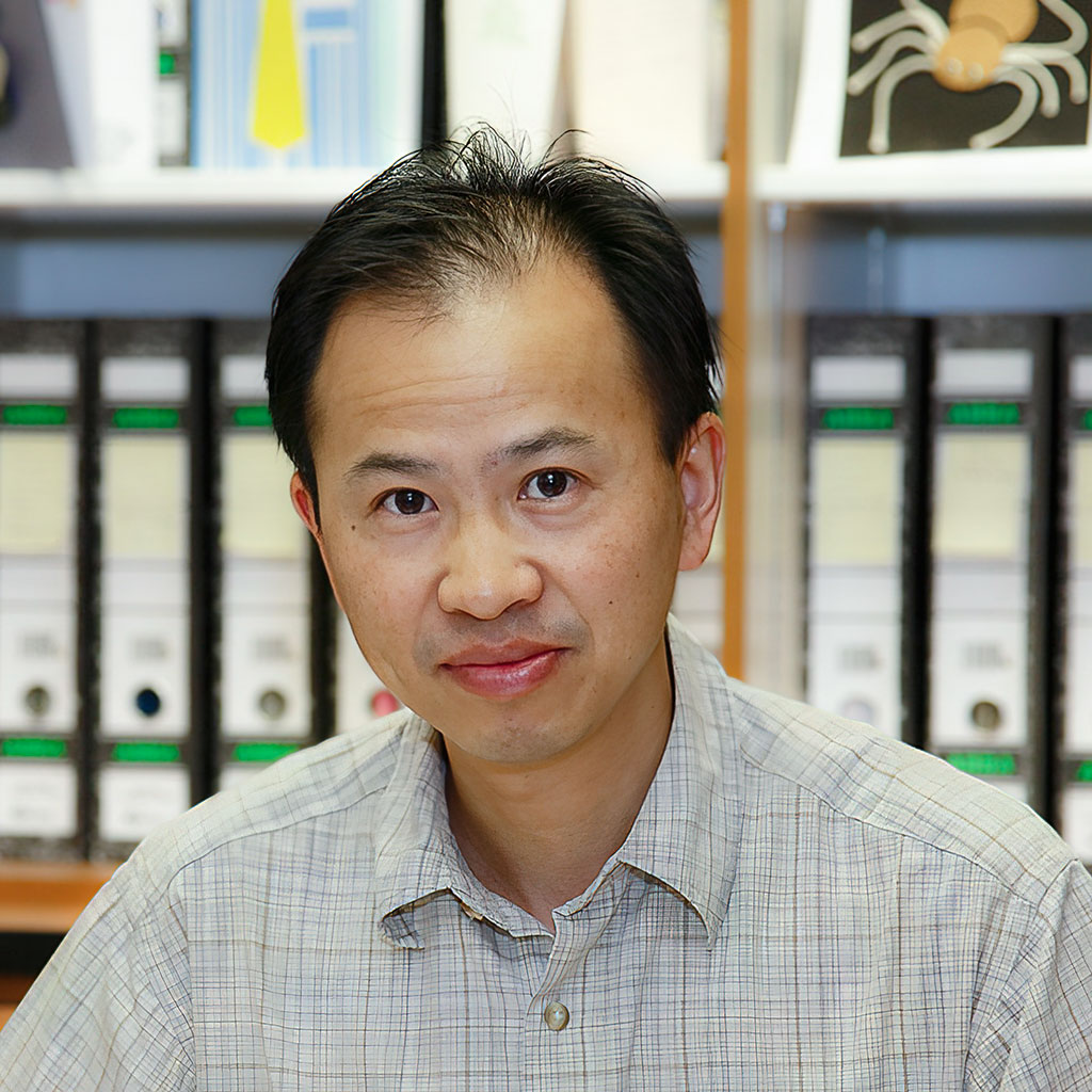 Peter JÄGER - Asian Society of Arachnology
